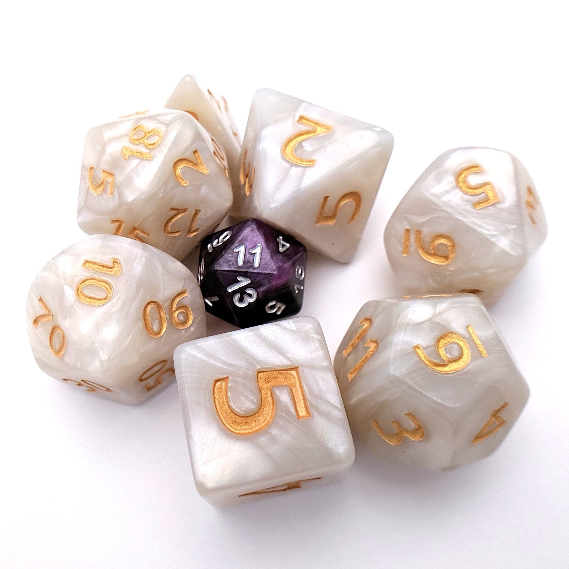 Large Dice Sets: Oversized D20 and TTRPG Dice - Fennek and Finch